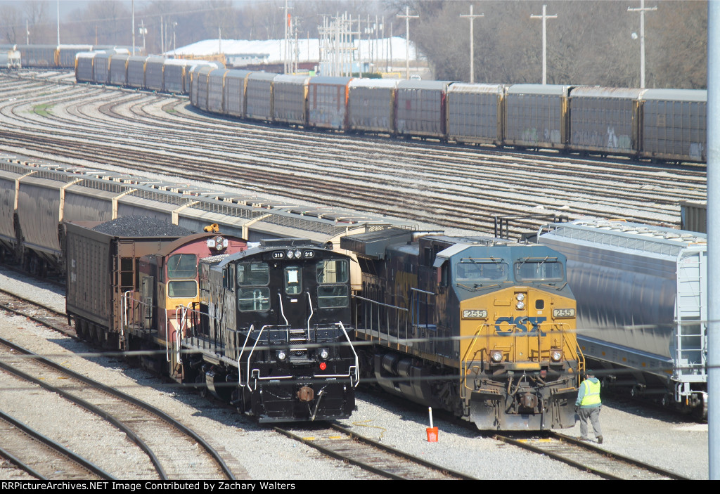 CSX 255 GMTX 319 RLCX 1243